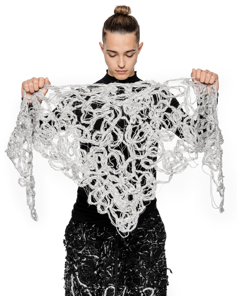 Aeriform Black Grey Triangular Scarf - MINOAR.COM | Official Website ...