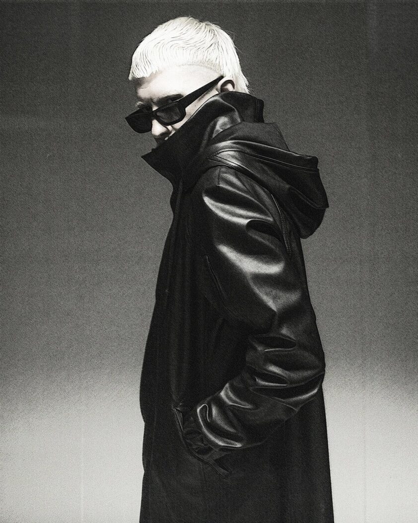 MINOAR.COM | RESISTANT LOOKS