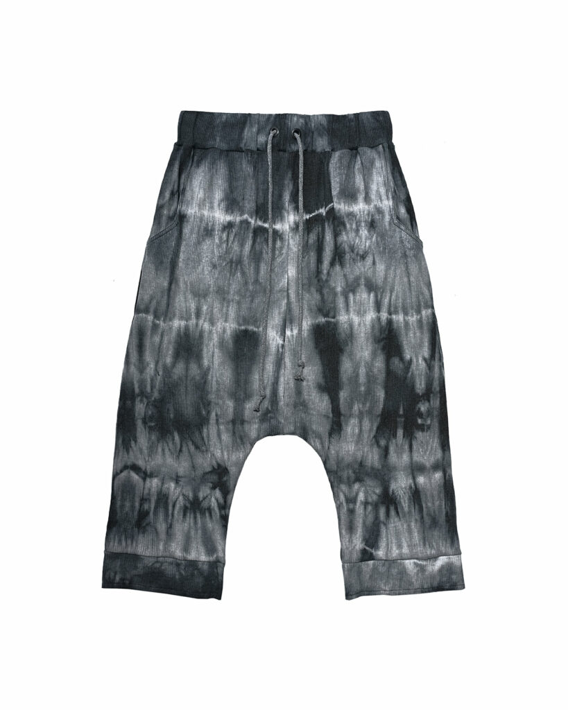 MINOAR.COM | BLACK SHIFTED BIKER SHORTS